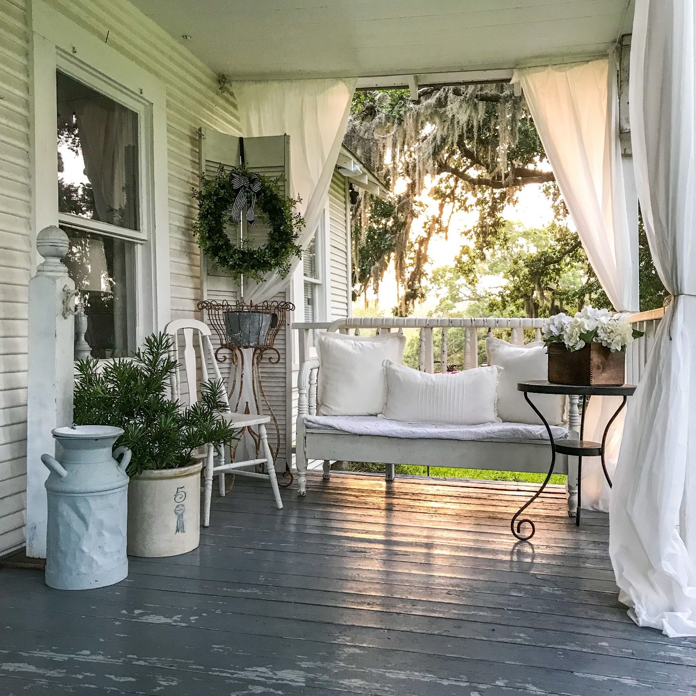 How to Upgrade Your Porch?